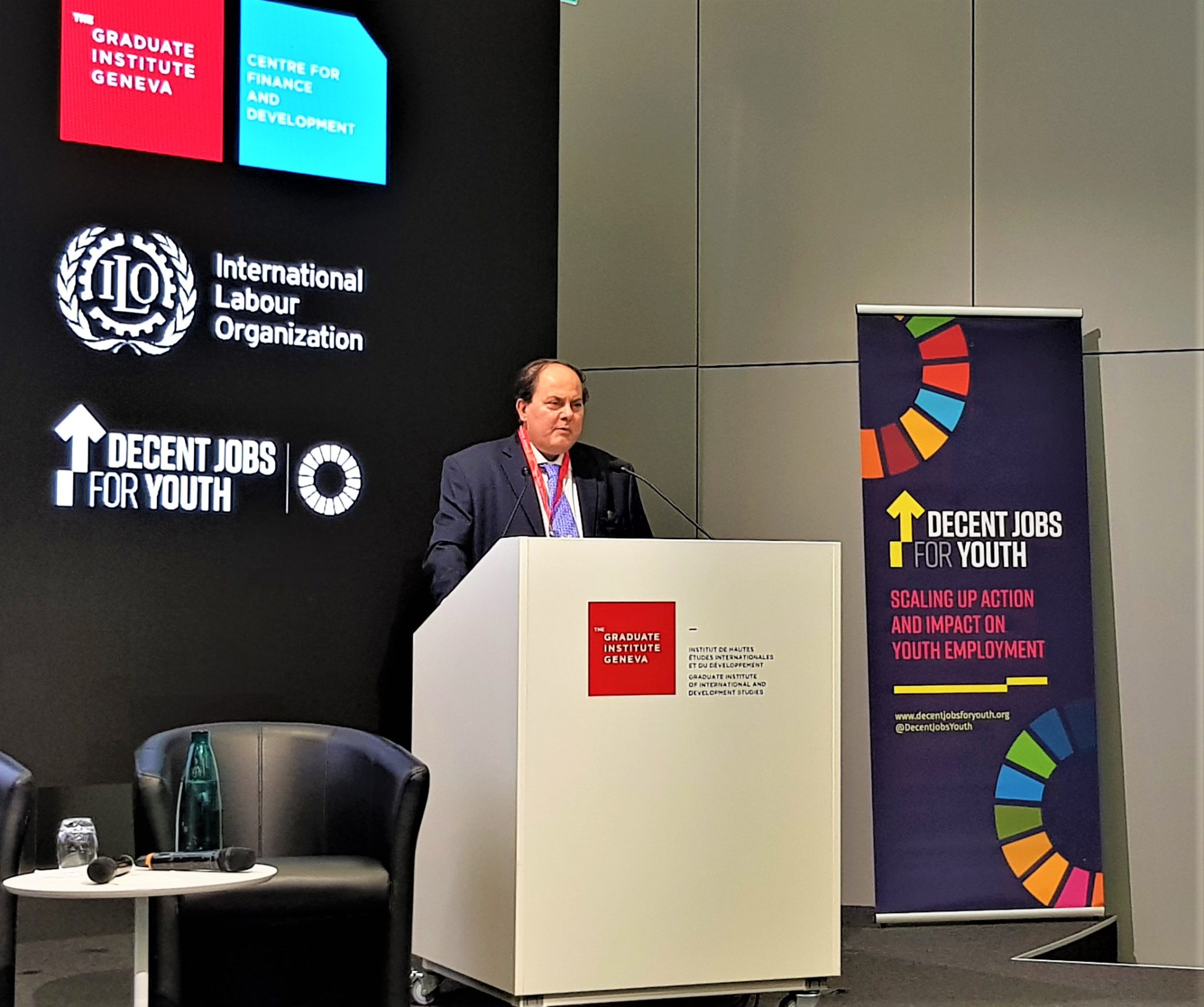 Global Network for Research and Policy - Global Labor Organization (GLO)